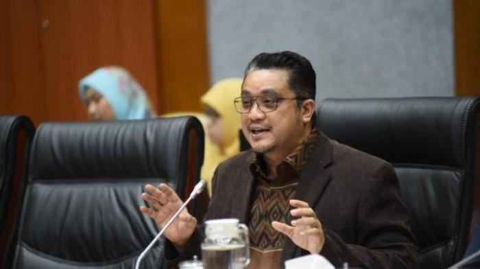 Profil dan Biodata Dede Yusuf, Diberikan Nama Oleh Sang Ayah Karena ...