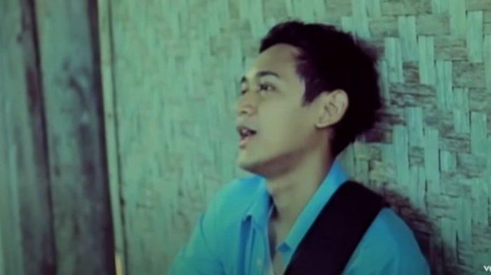 Profil dan Biodata Bondan Prakoso, Terkenal Karena Lagu Si Lumba-lumba ...