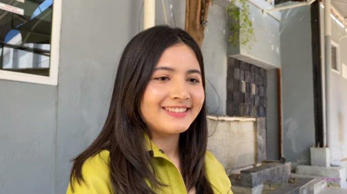 Bulan Sutena Malu-malu saat Dijodohkan dengan El Rumi: Kenal Aja Nggak! - Tribunjambi.com