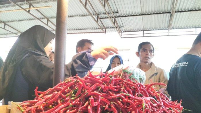 Harga Cabai di Lima Pasar Tradisional Kota Jambi Murah, Rawit Hijau Turun hingga Rp20 Ribu Per ...