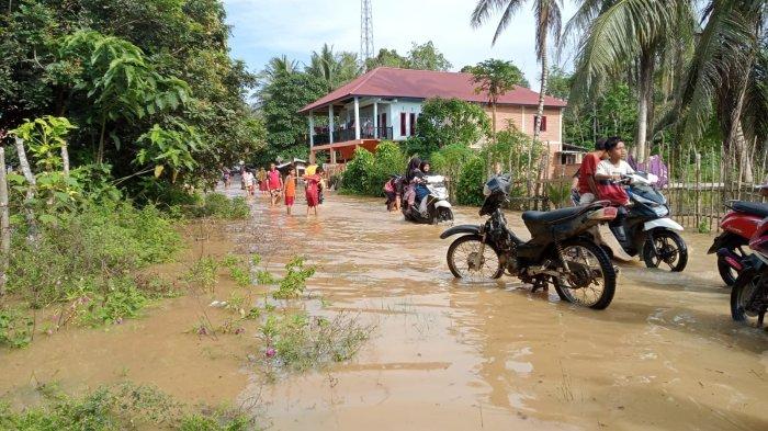 Curah Hujan Tinggi, BPBD Bungo Minta Warga Waspada Banjir dan Longsor - Tribunjambi.com
