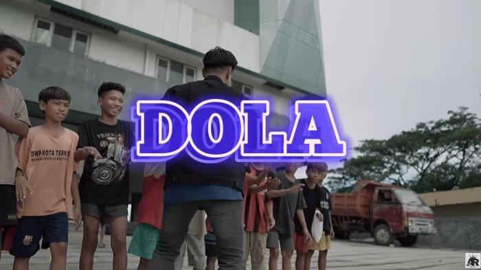 Chord Lagu Timur Dola - Angga Dermawan Sound Viral TikTok: Dola Dola Dola Kita Salah Dola ...