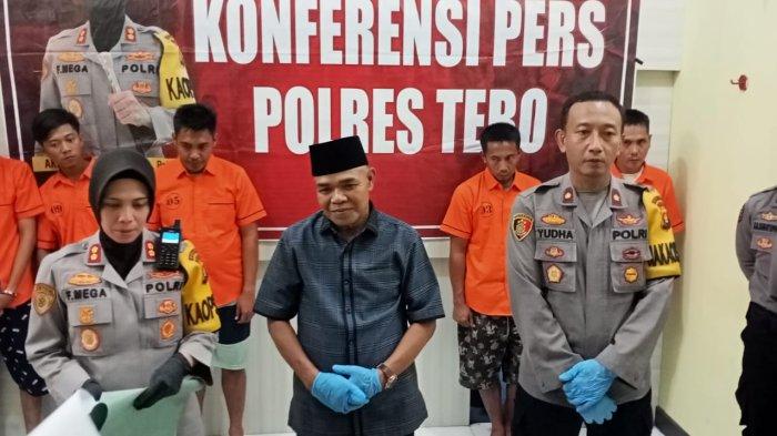 Polisi Amankan 2 Orang Diduga Keroyok Suporter Sepak Bola di Desa Teluk ...