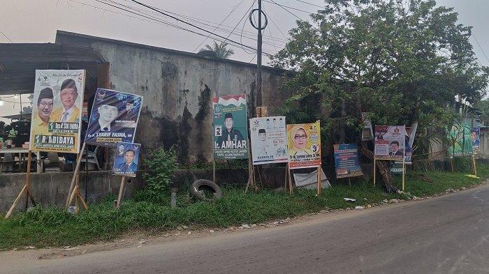 Baliho Caleg Bertebaran di Kota Jambi, Bawaslu Minta Parpol dan Caleg Ngerem - Tribunjambi.com