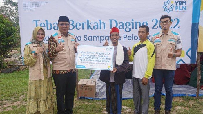 Program Tebar Berkah Daging Jilid 2 dari Yayasan Baitul Maal PLN UP3 Jambi Disambut Antusias ...