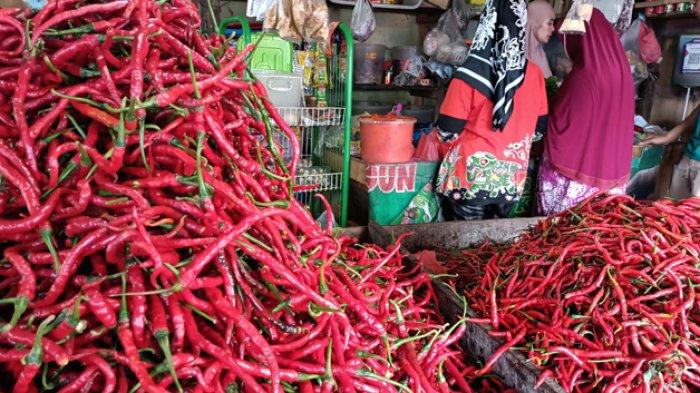 Harga Cabai Merah, Cabai Rawit dan Bawang di Pasar Tradisional Kota Jambi Selasa 23 Agustus 2022 ...