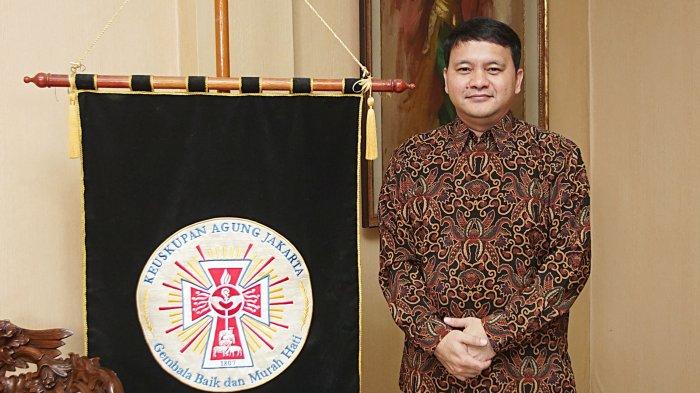 Selain Jokowi, Paus Fransiskus akan Bertemu Prabowo? Romo Thomas Ulun ...