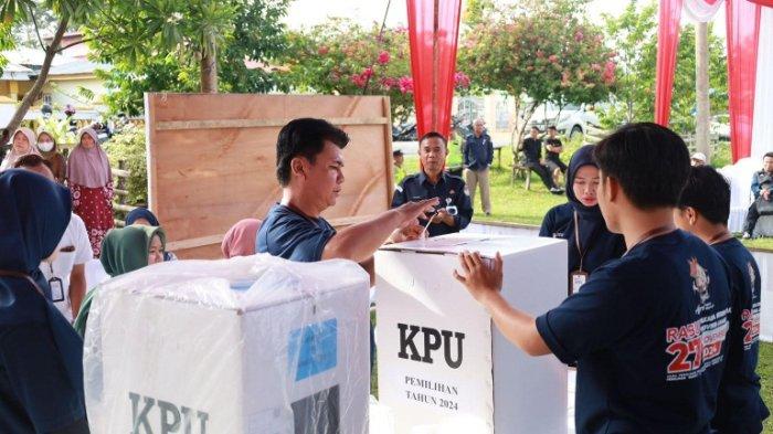 Hadapi Pilkada Serentak, KPU Kerinci Gelar Simulasi Pemungutan dan Penghitungan Suara ...
