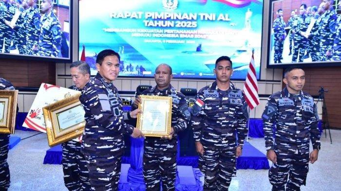 Prajurit TNI AL Gagalkan Penyelundupan 13 Kg Ganja dari Papua Nugini di Jayapura Papua ...