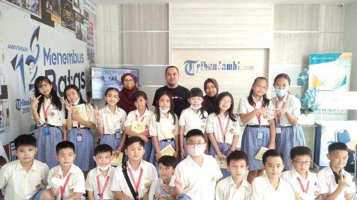 Kunjungan Hari Kedua ke Tribun Jambi, Siswa SD Guang Ming Lakukan ...