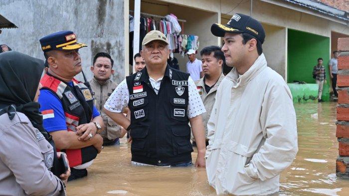 Tangani Warga Terdampak Banjir, Wali Kota Maulana dan Wawako Diza Pastikan Warga Terlayani ...