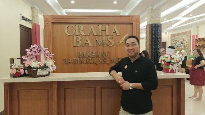 Notaris Bambang Hadinata Tempati Gedung Baru - Tribunjambi.com