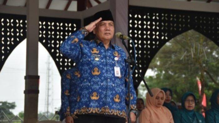 Pimpin Upacara HUT Korpri ke-52, Bachril Bakri Ajak ASN Jaga Integritas dan Tingkatkan Pelayanan ...