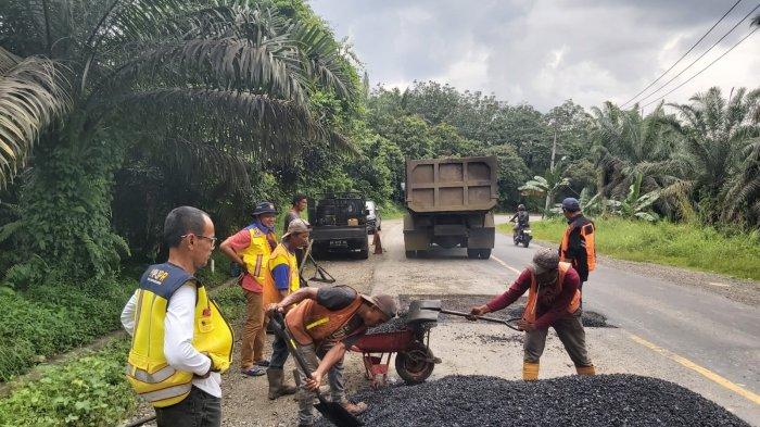 BPJN Harap Proyek Preservasi Jalan Nasional di Jambi Penuhi SPM Jelang Arus Mudik 2024 ...