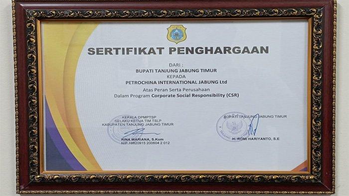 Komitmen Implementasi CSR, SKK Migas-PetroChina Raih Penghargaan dari Pemkab Tanjab Timur ...