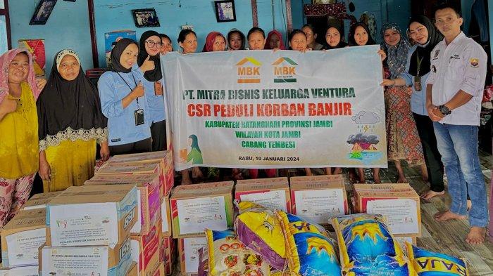 PT MBKV Jambi Salurkan Bantuan CSR untuk Korban Banjir di Batanghari ... PT MBKV Jambi Salurkan Bantuan CSR untuk Korban Banjir di Batanghari ...
