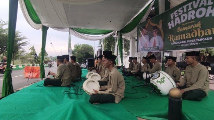 Puluhan Grup Hadroh Meriahkan Ngabuburit Ramadhan di Aek Meliuk ...