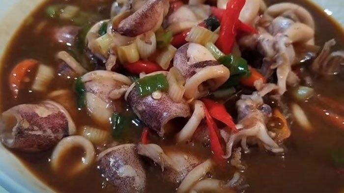 Resep Cumi Asam Manis, Tumis Cumi Lebih Dulu - Tribunjambi.com