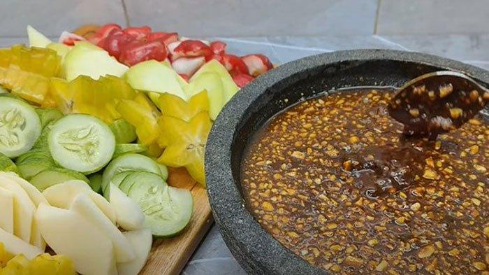 Resep Bumbu Rujak Buah, Tambahkan Perasan Jeruk Limau - Tribunjambi.com
