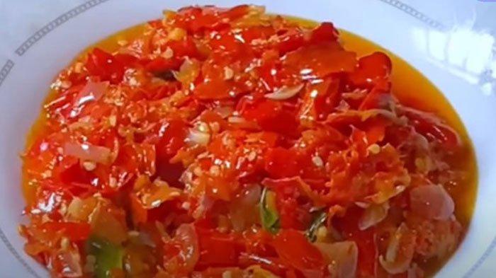 Resep Sambal Merah ala Rumah Makan Padang, Jangan Rebus Cabai Terlalu ...