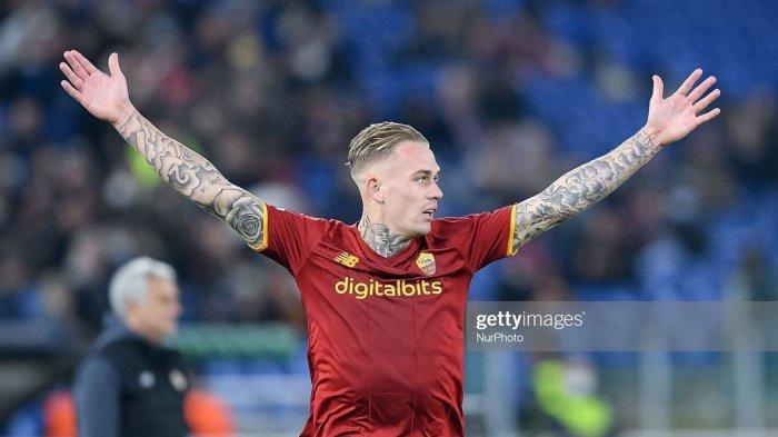 Marseille Tertarik dengan Rick Karsdorp yang Dibuang AS Roma ...