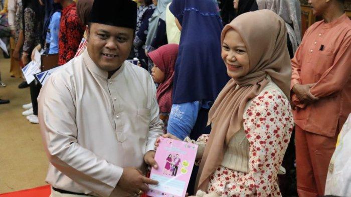 SKK Migas-PetroChina Berikan Bantuan 4000 Buku Kesehatan Ibu dan Anak ... SKK Migas-PetroChina Berikan Bantuan 4000 Buku Kesehatan Ibu dan Anak ...