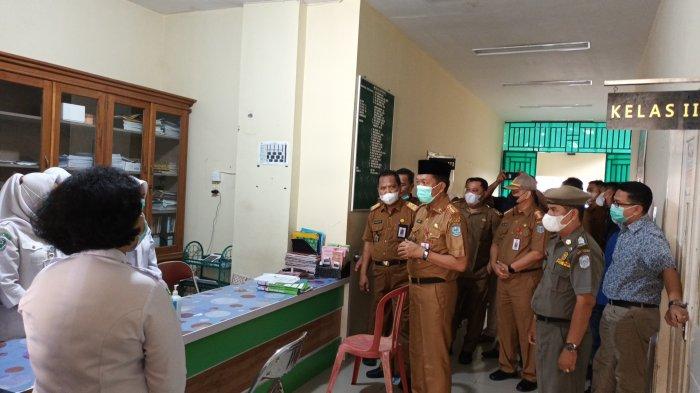 Sekda Merangin Sidak ASN di Hari Pertama Masuk Kerja, Fajarman: Tidak Masuk, Sanksi Tegas ...