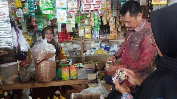Jelang Nataru 2024, Satgas Ketahanan Pangan Tanjab Timur Sidak ke Pasar ... Jelang Nataru 2024, Satgas Ketahanan Pangan Tanjab Timur Sidak ke Pasar ...