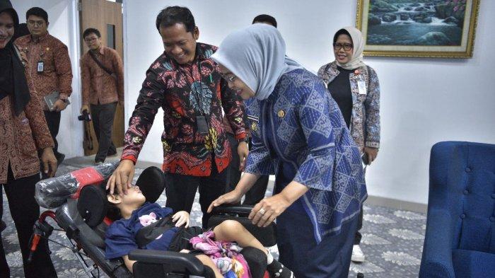Sinergi Bersama Sentra Alyatama, Pj Wali Kota Salurkan Bantuan ke Penyandang Disabilitas ...