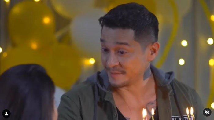 Sinopsis Takdir Cinta Yang Kupilih 11 November 2022, Jo Kasih Kejutan untuk Hakim dan Tammy ...