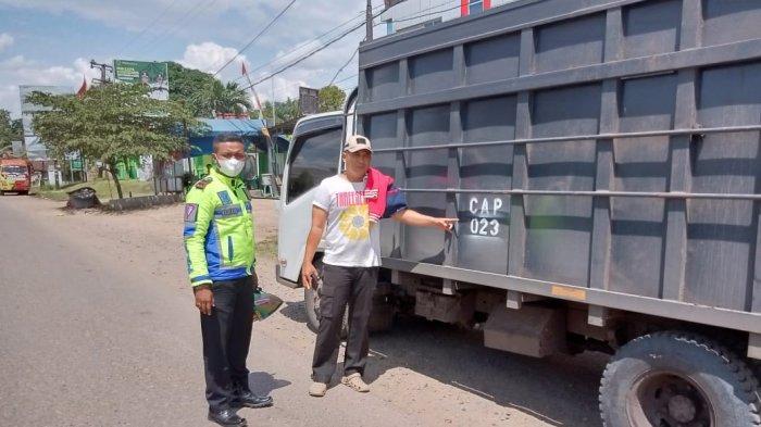 Sopir Truk Batu Bara Minta Kebut Perbaikan Jalan di Jalur Bulian-Tembesi - Tribunjambi.com