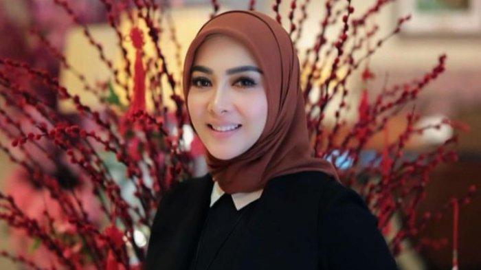 Orang Dekat Benarkan Syahrini Hamil Anak Pertama Reino Barack: Ibu Incess Mengandung ...