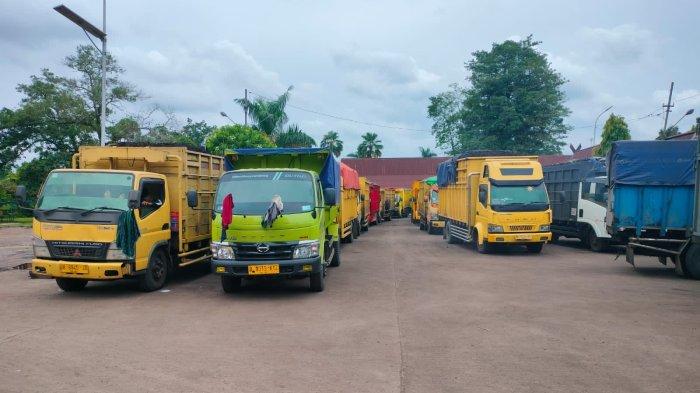 Dishub Akui Banyak Truk Batubara Tanpa Stiker Beroperasi di Jambi - Tribunjambi.com
