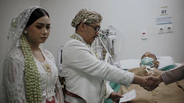Viral Akad Nikah Berlangsung Di Rumah Sakit Di Depan Ayah Yang Tak