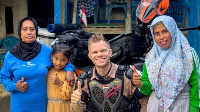 Kisah Bule Kristian Hansen Turing Sendirian di Indonesia, Kaget Saat ...