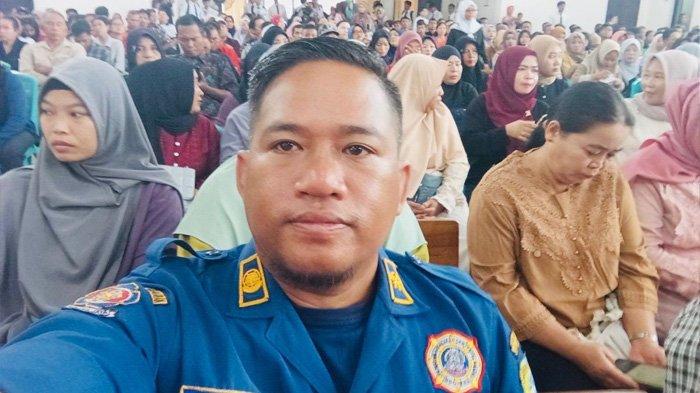 Inilah Yosef, Petugas Damkar yang Diminta jadi Wali Murid buat Ambil Rapor - Halaman 2 ...