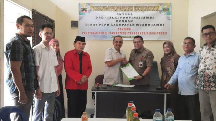 Ciptakan SDM Yang Kompeten, Dinas PUPR Muaro Jambi Jalin Kerja Sama Dengan IALKI - Tribunjambi.com