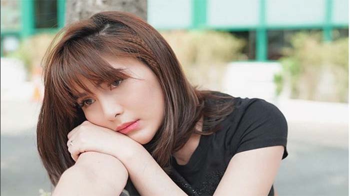 Angela Lee- Selebgram Cantik Curhat Masalahnya Hingga Ingin Bunuh Diri ...