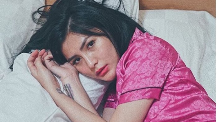 5 Foto Cantik dan Seksi Selebgram Angela lee yang Buat Kamu Melongo ...