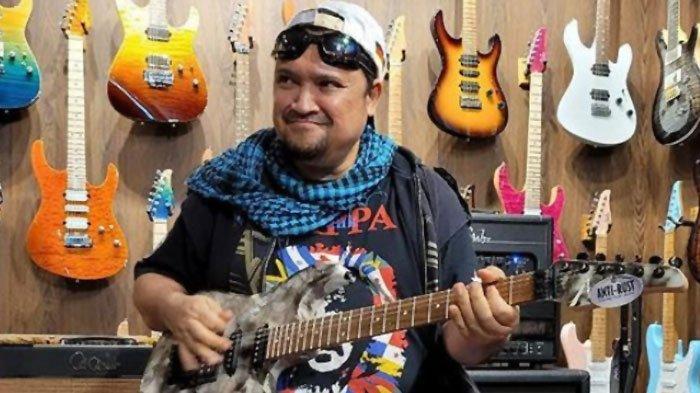 Kabar Duka! Aria Baron Mantan Gitaris Band Gigi Meninggal Dunia ...