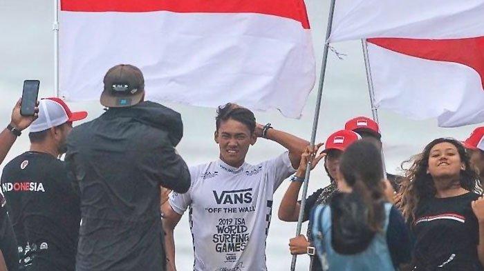 Profil Rio Waida Atlet Pembawa Bendera Indonesia di Defile Olimpiade ...