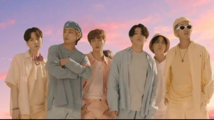 BTS Pecahkan Rekor YouTube, 9 Fakta-fakta Menarik MV Dynamite, HYLT ...