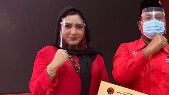 Fadia Arafiq, Putri Cantik Penyanyi Dangdut Arafiq Maju Jadi Calon ...