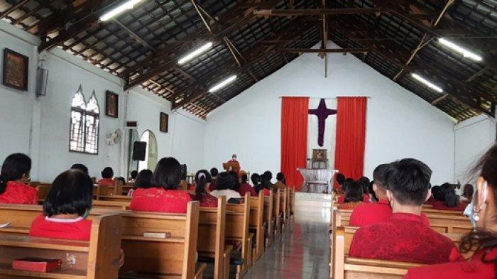 Peringati Yesus Mati di Kayu Salib, Romo: Yesus Menderita Demi Dosa ...