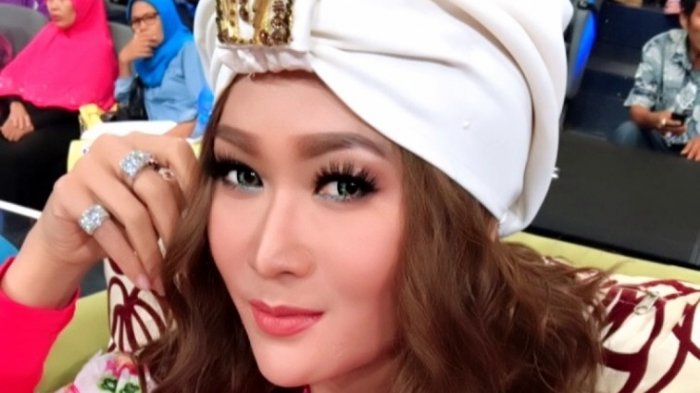 Sosok Yusuf Ivander Damares, Sosok Tampan Hasil Program Bayi Tabung ...