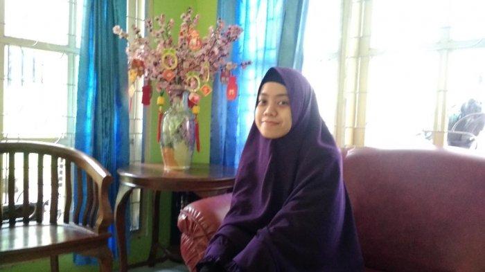 Julia Chandra, Muslimah yang Menikmati Harmoni Ditengah Perbedaan ...