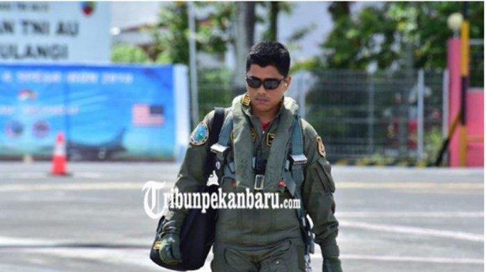 Ini Dia Sosok Pilot Jet Tempur F-16 TNI AU yang Paksa Turun Pesawat ...