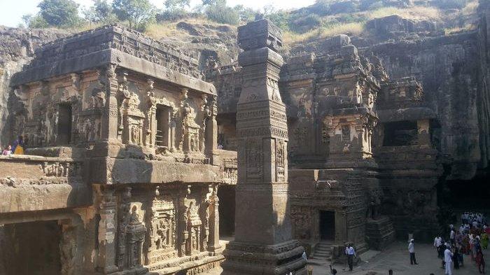 Unik! Gua di India Ini Pernah Jadi Tempat Ibadah 3 Agama, Penampakannya ...