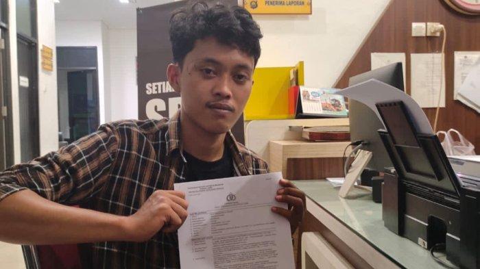 Viral Mahasiswa Jambi Dikeroyok Puluhan Mahasiswa Lainnya, Ini ... Viral Mahasiswa Jambi Dikeroyok Puluhan Mahasiswa Lainnya, Ini ...
