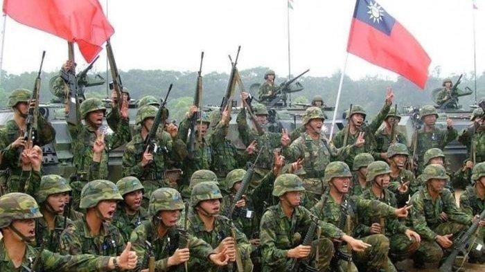 Brutalnya Latihan Militer Taiwan Untuk Hadapi China, Prajurit Harus ...